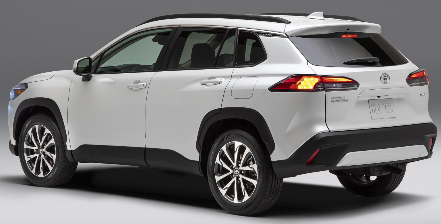 新型【カローラクロス】マイナーチェンジ9月中旬、価格表 消費税込み2,184,000円～、一部販売店で先行予約スタート、2023年10月18日 ...