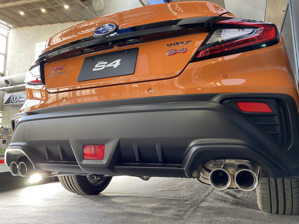スバル WRX S4 STI Sport R EX【アンケートプレゼント】東京オートサロン2022 | 自動車リサーチ